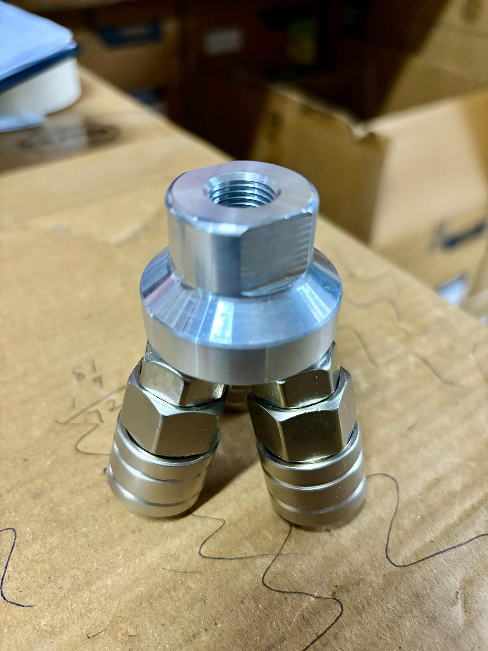 Aiko 3 Way Round Quick Coupling - Quick Release | Model : QC-R3-QR