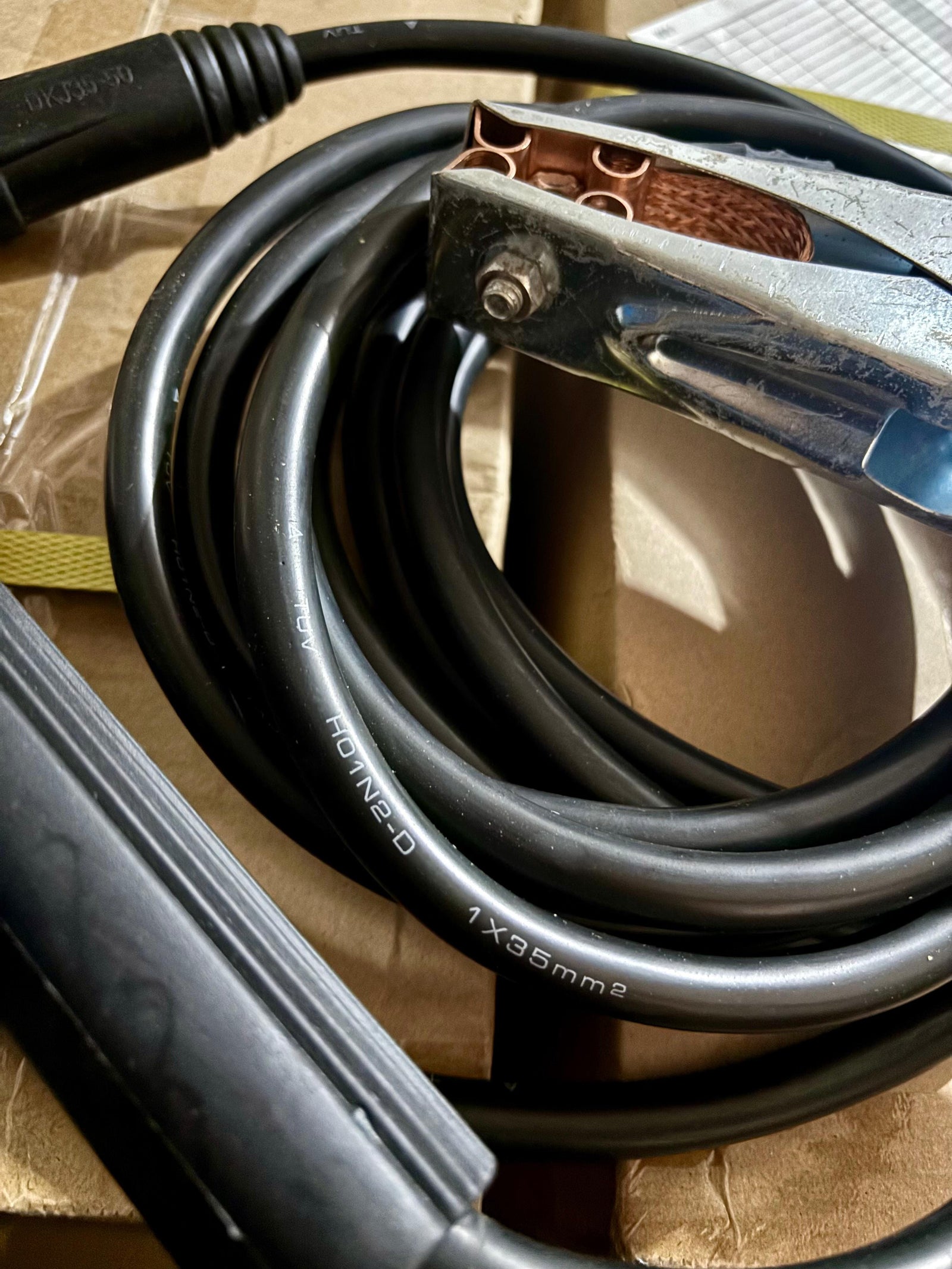 Aiko ARC400PRO 415V Welding Inverter c/w 3m Welding Cable | Model : W-