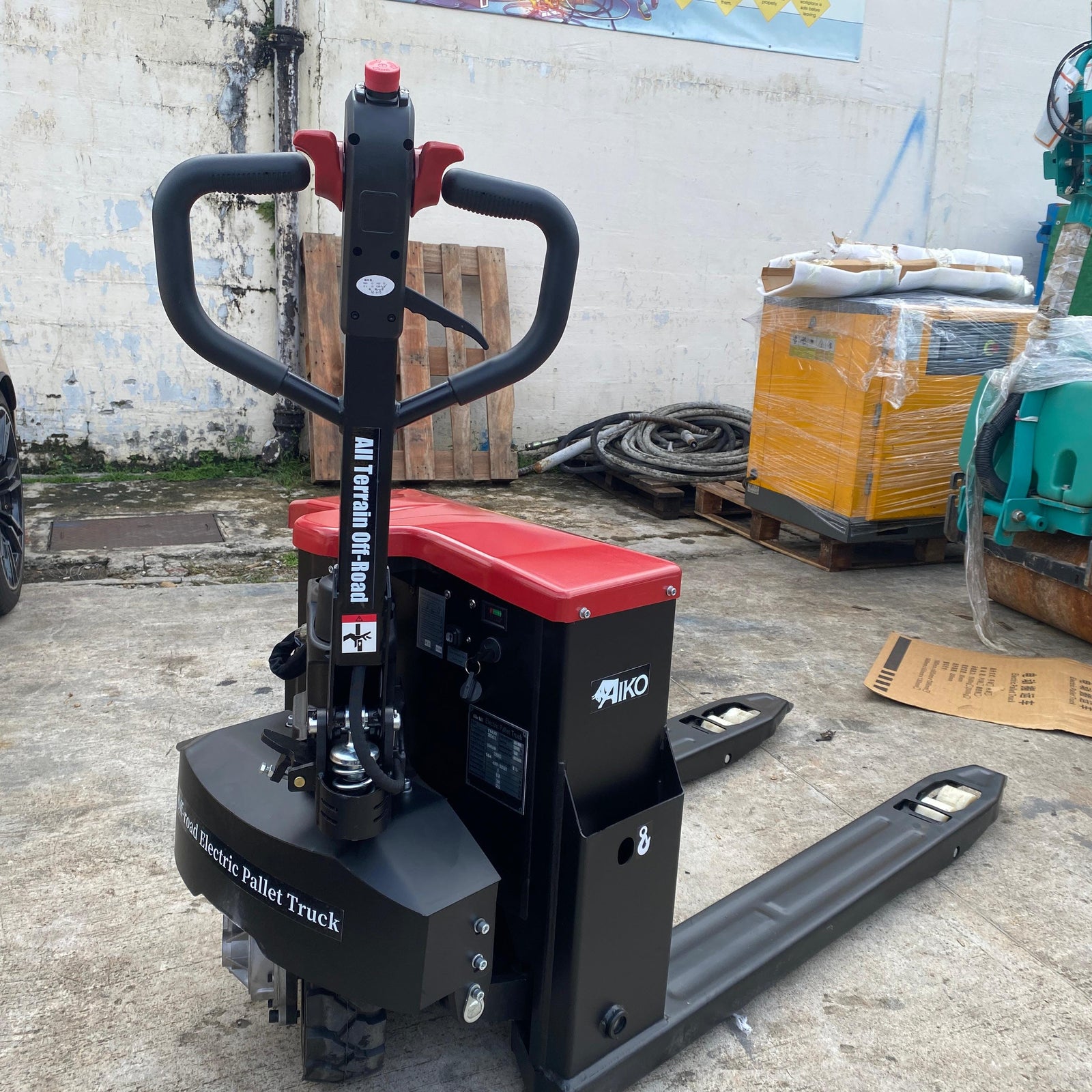 Aiko Electric Construction Pallet Truck 3T 685*1150mm | Model: PT-HB-T