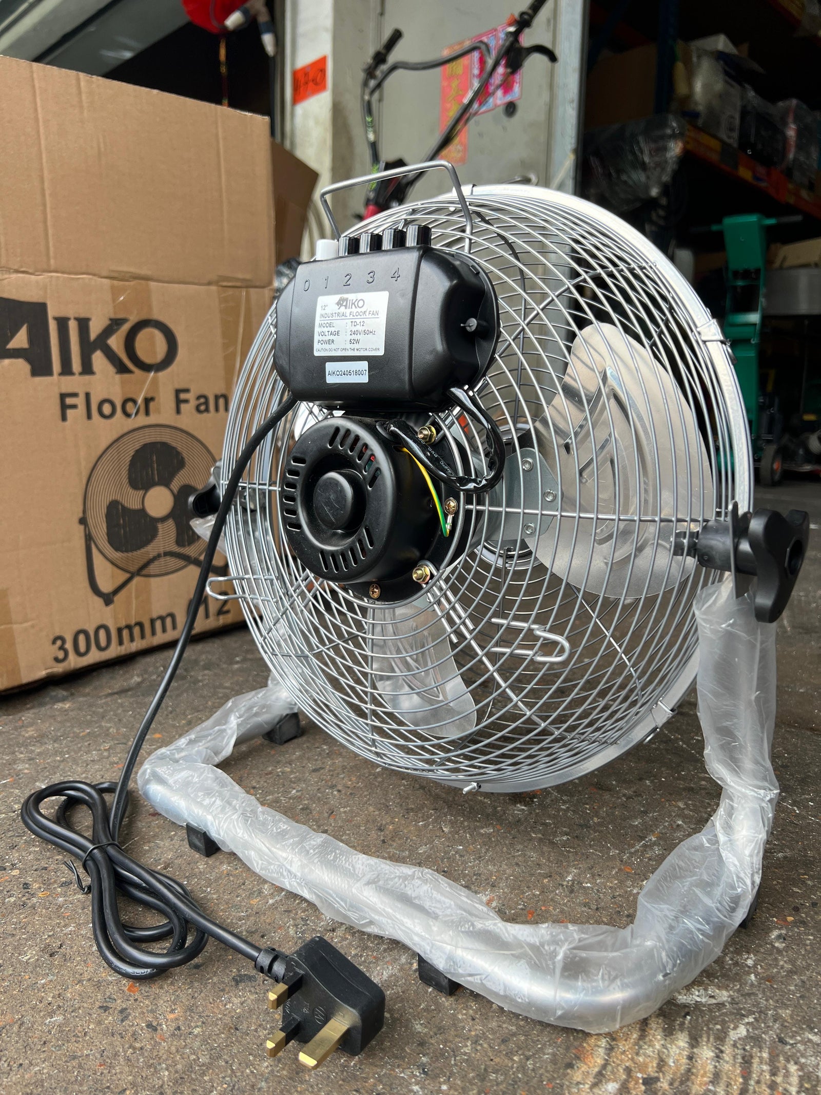 AIKO Floor Fan | Sizes : 12", 16", 18", 20" | Model : FAN-YM