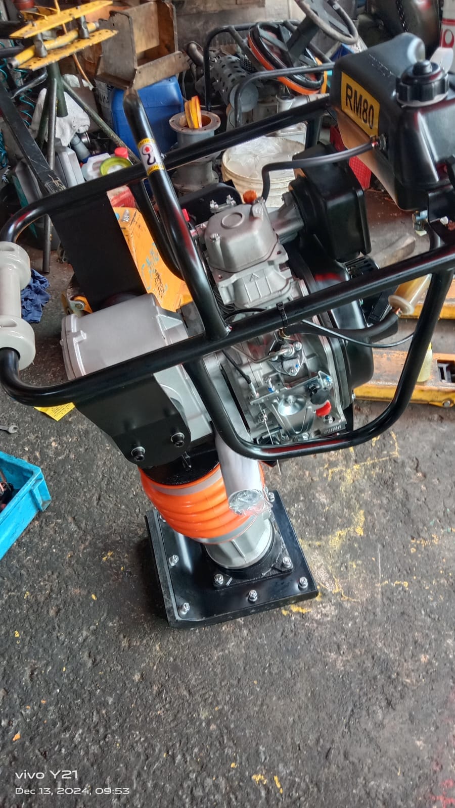 Aiko Tamping Rammer with Diesel Engine | Model : TRM-RM80D