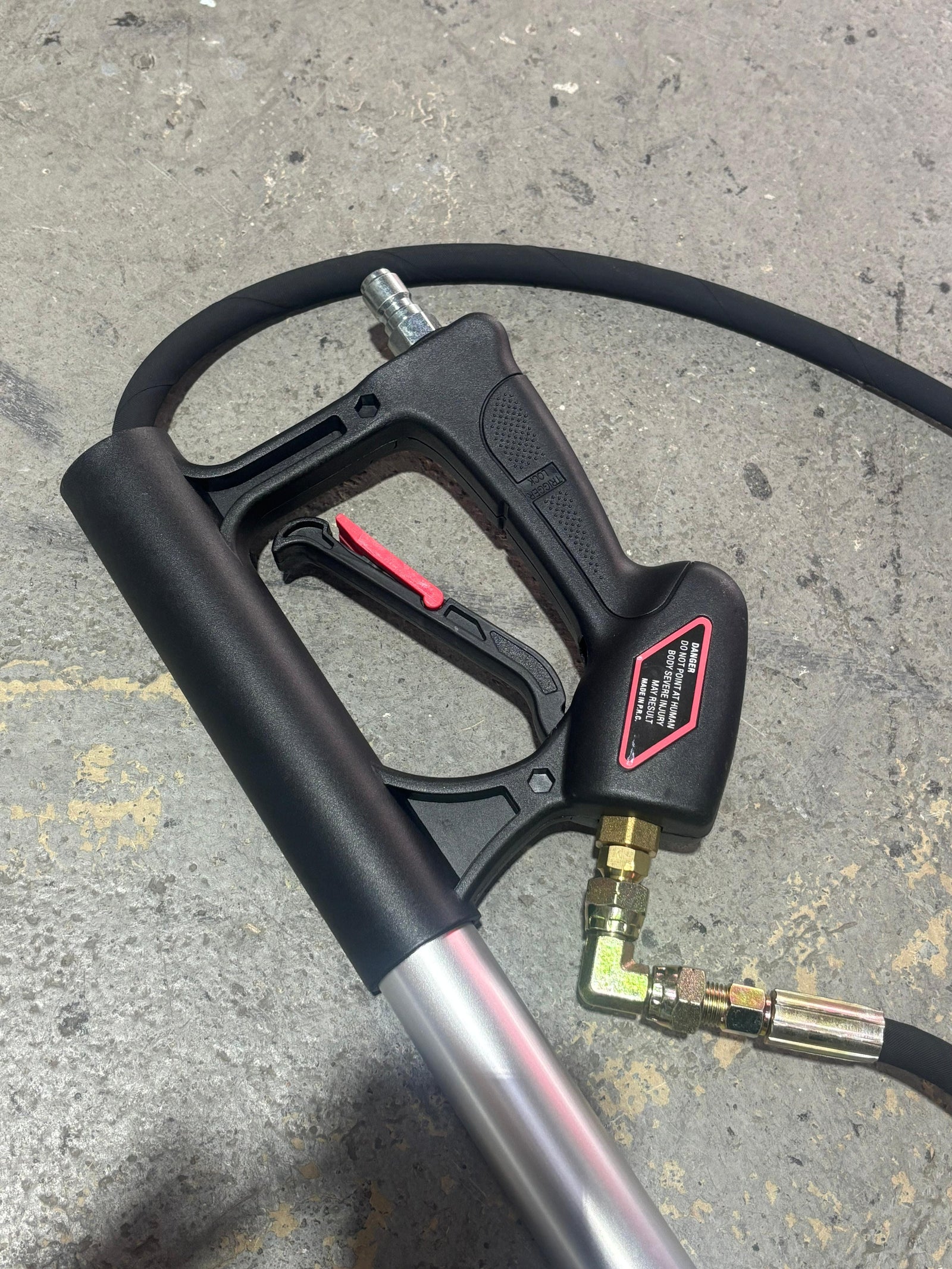 Aiko Telescopic Pressure Gun 18 FTS | Model: PWG-TLWD-4P18