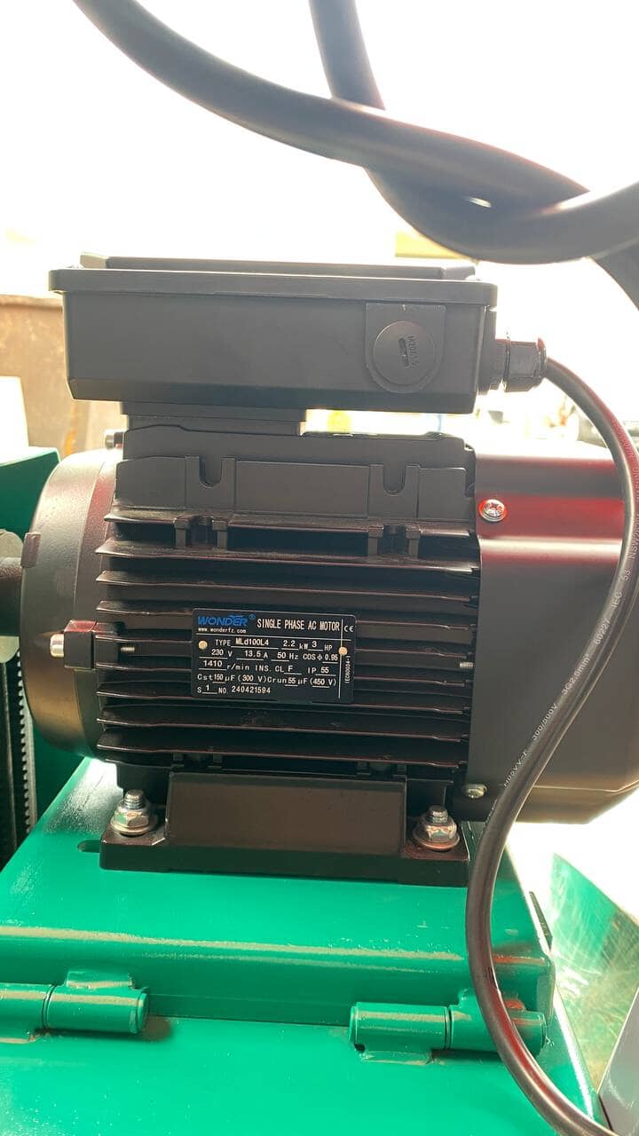 Aiko Electric Cement Grout Pump 240V C/W Suction Hose ZFGP-20 | Model: