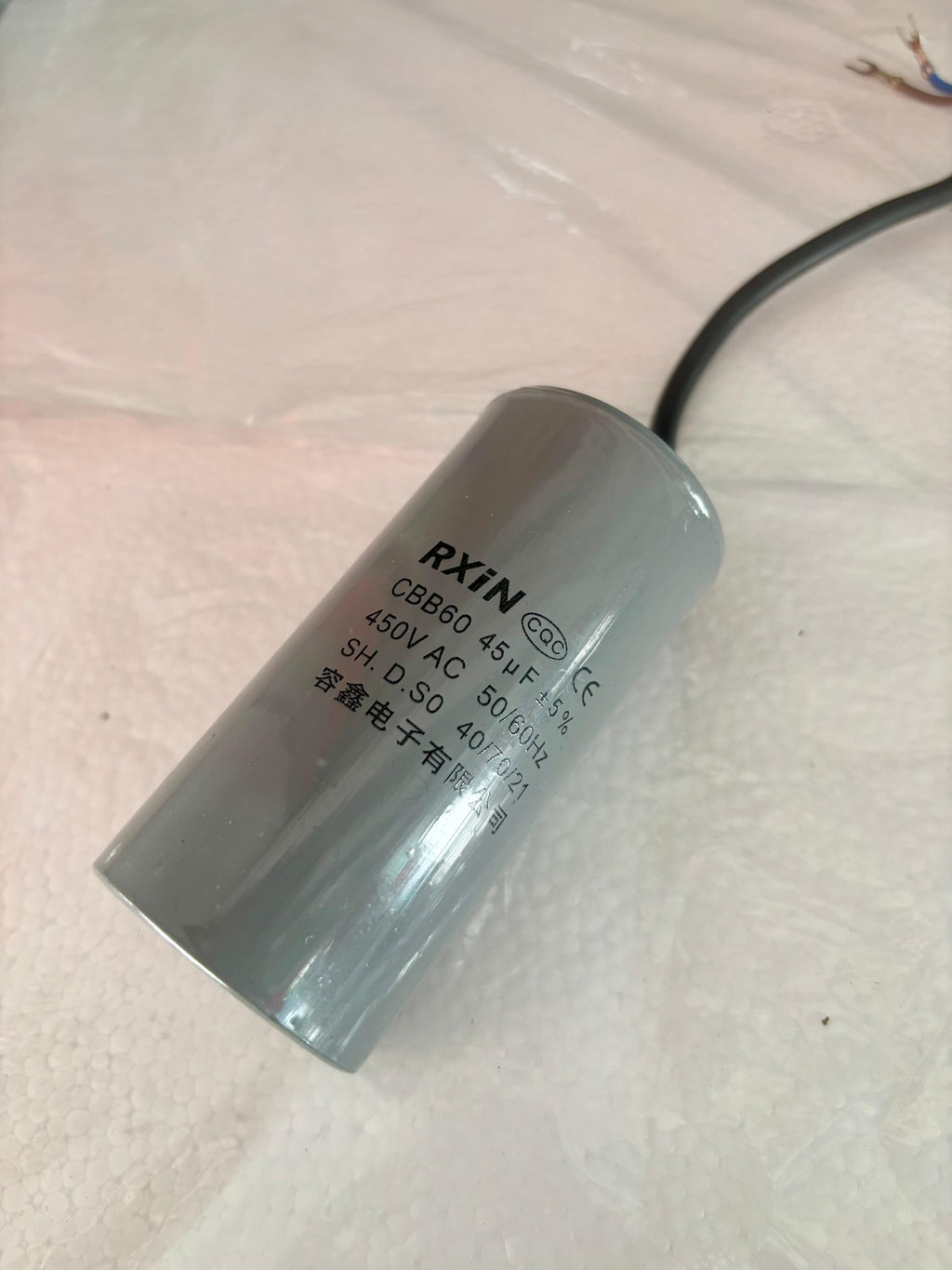 Capacitor 45UF Wire Type 450V AC 50X106mm with One Wire | Model : CAP-