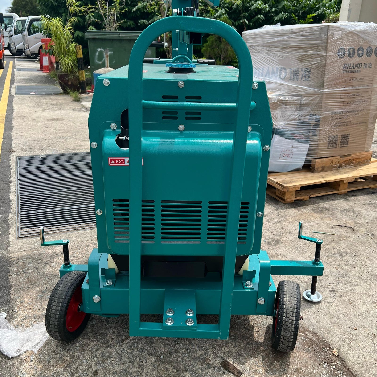 Denko 4x400W Tower Light Come With Denko Generator KDE6500T & NS40 Bat