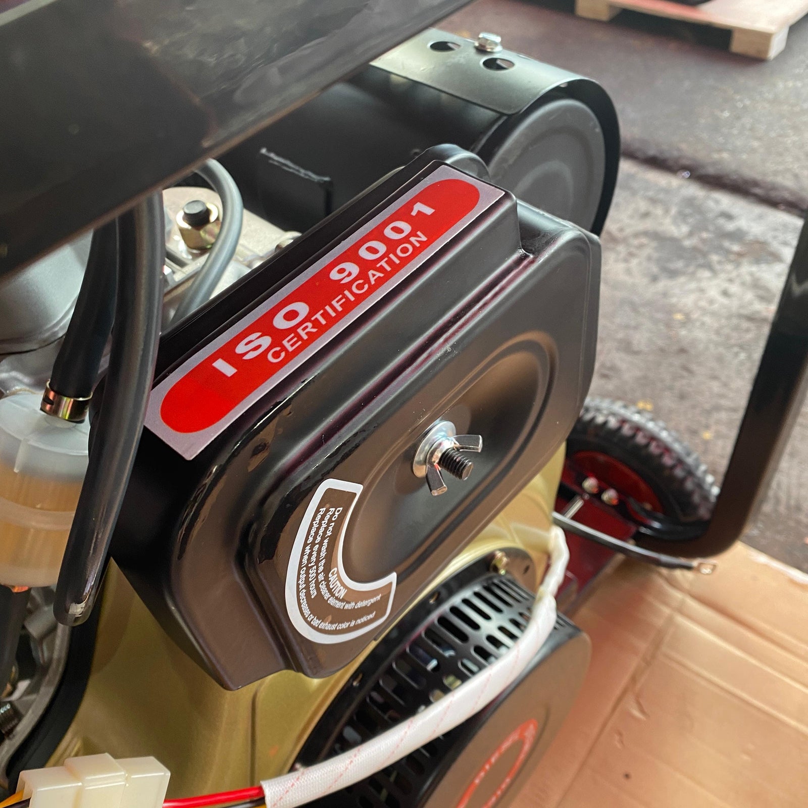 Denko Diesel Water Pump 6" C/W NS40 Battery | Model: KDP60XE