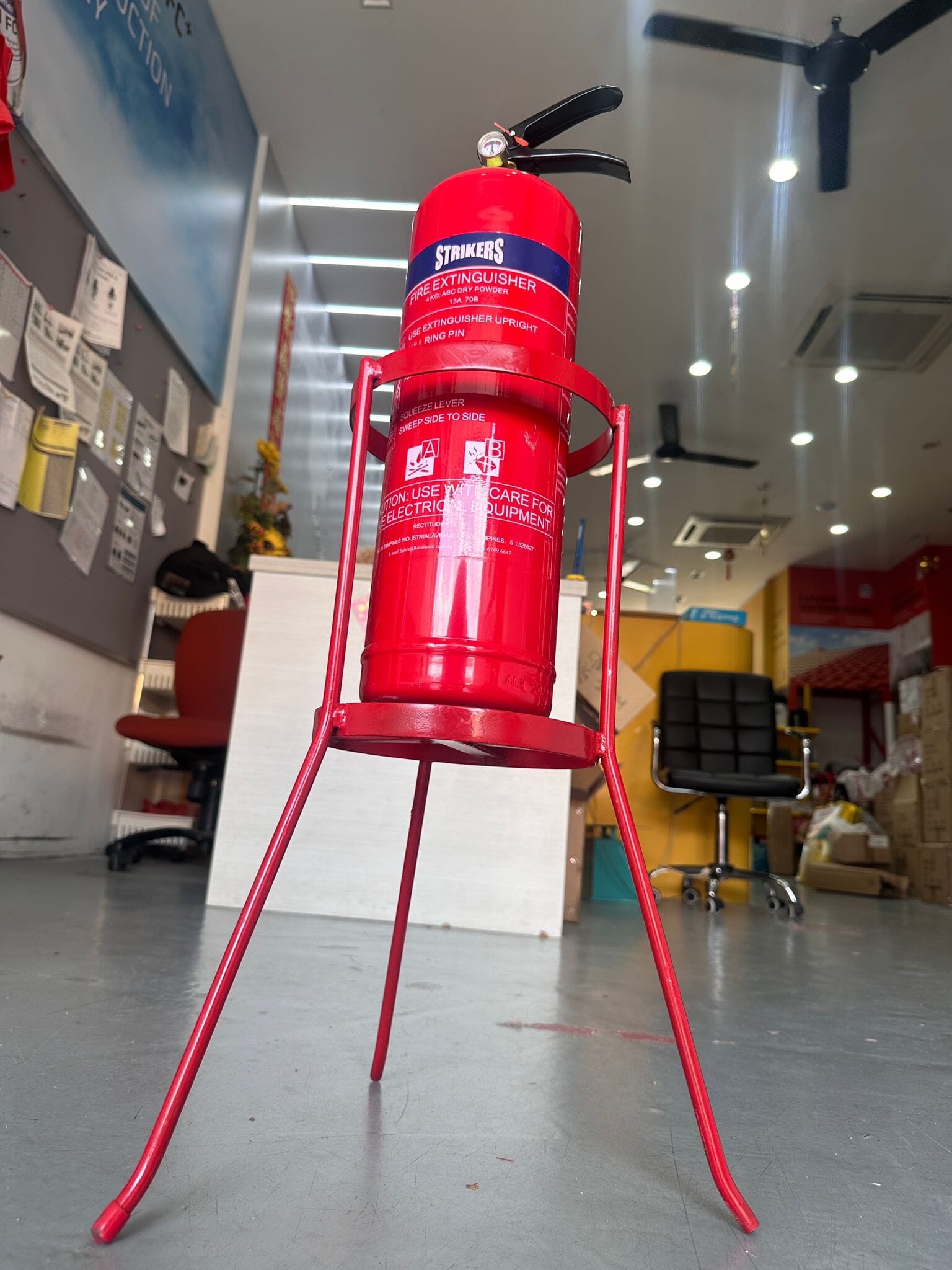 Fire Extinguisher Metal Stand (For 4kg Fire Extinguisher Only) | Model