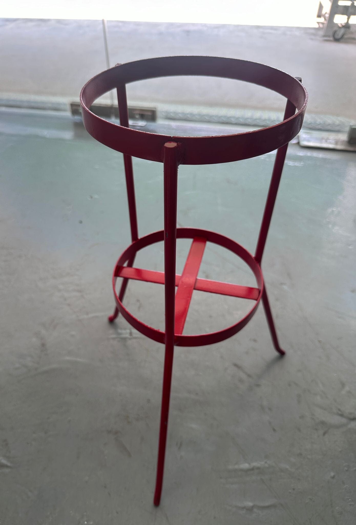 Fire Extinguisher Metal Stand (For 4kg Fire Extinguisher Only) | Model