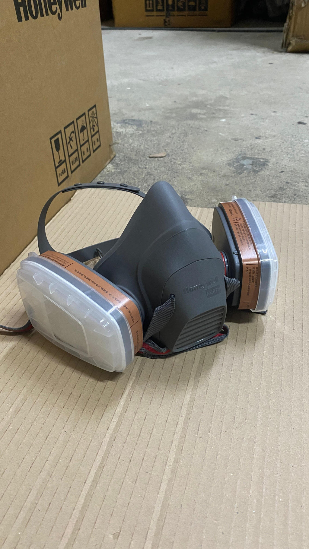 Honeywell 5500 Half Mask Respirator | Set Type C/W 5500x1, 7500x2, KN9