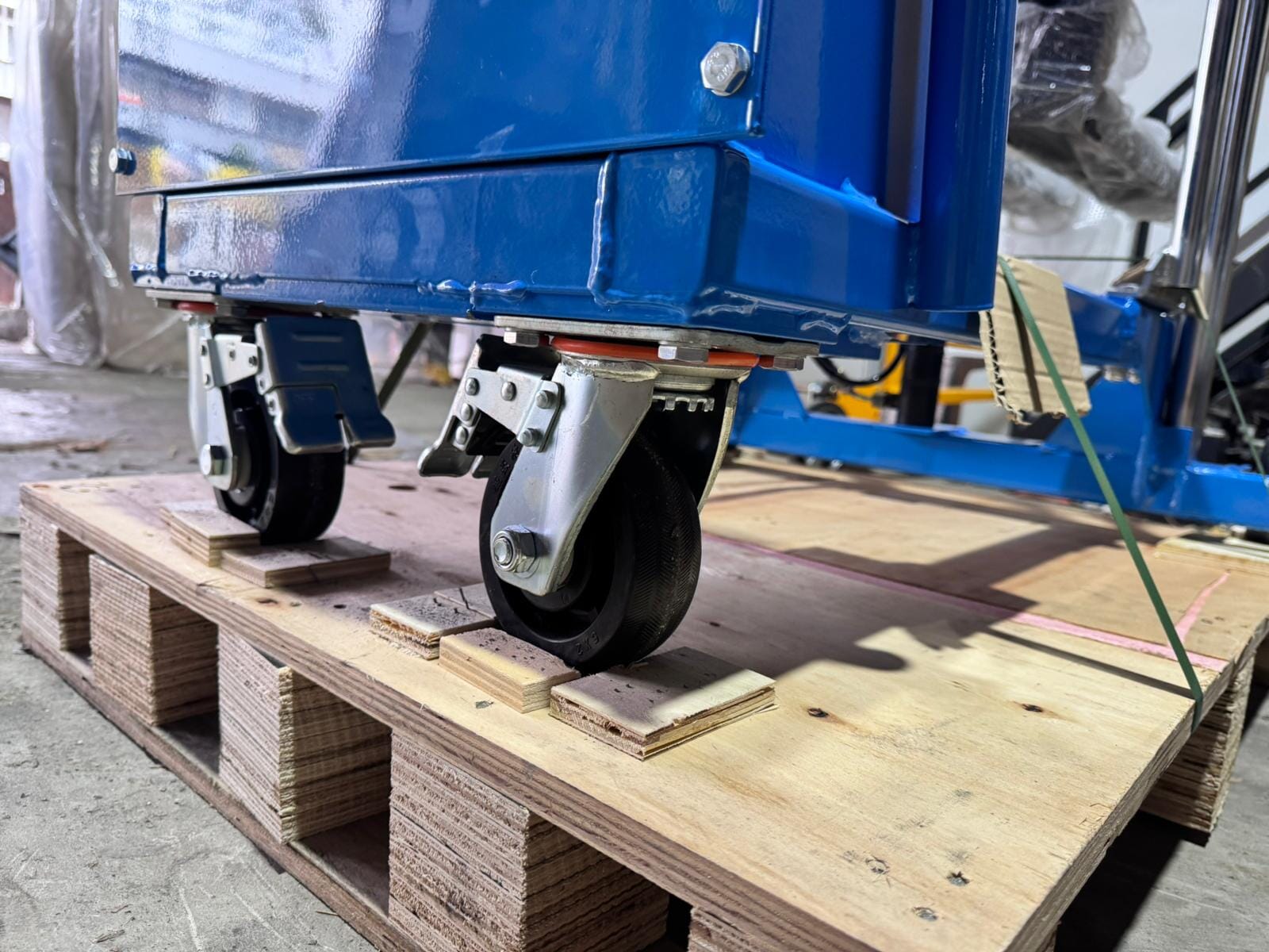 Light Duty Counter Balance Stacker | Model: EZ2515