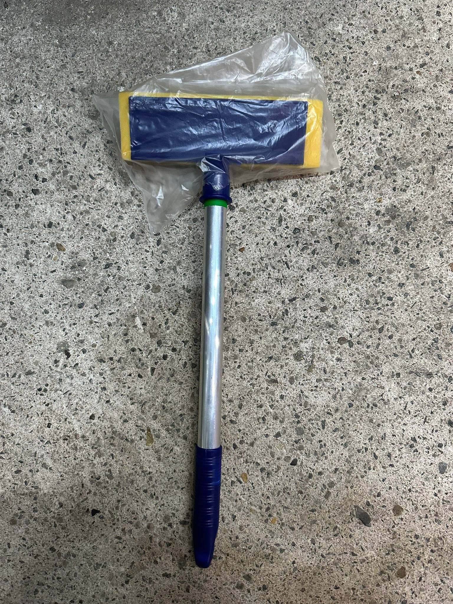 Sponge With PVC Handle (009-008)| Model: SPONGE-008