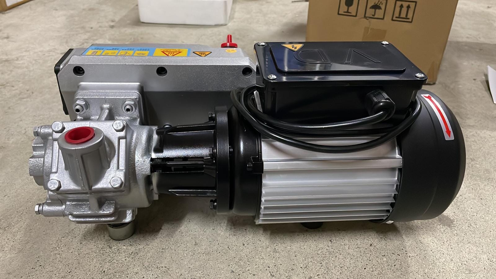 XD-020 Oil Lubricated 750w 240v 50hz Single-Stage Rotary Vacuum Pump