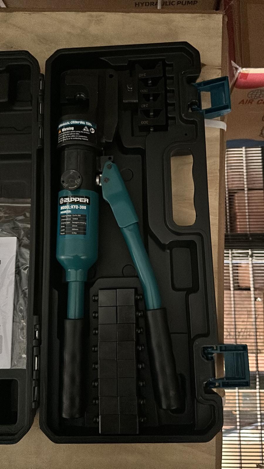 ZUPPER 16-300mm Hydraulic Crimping Tool With Automatic Safety Device