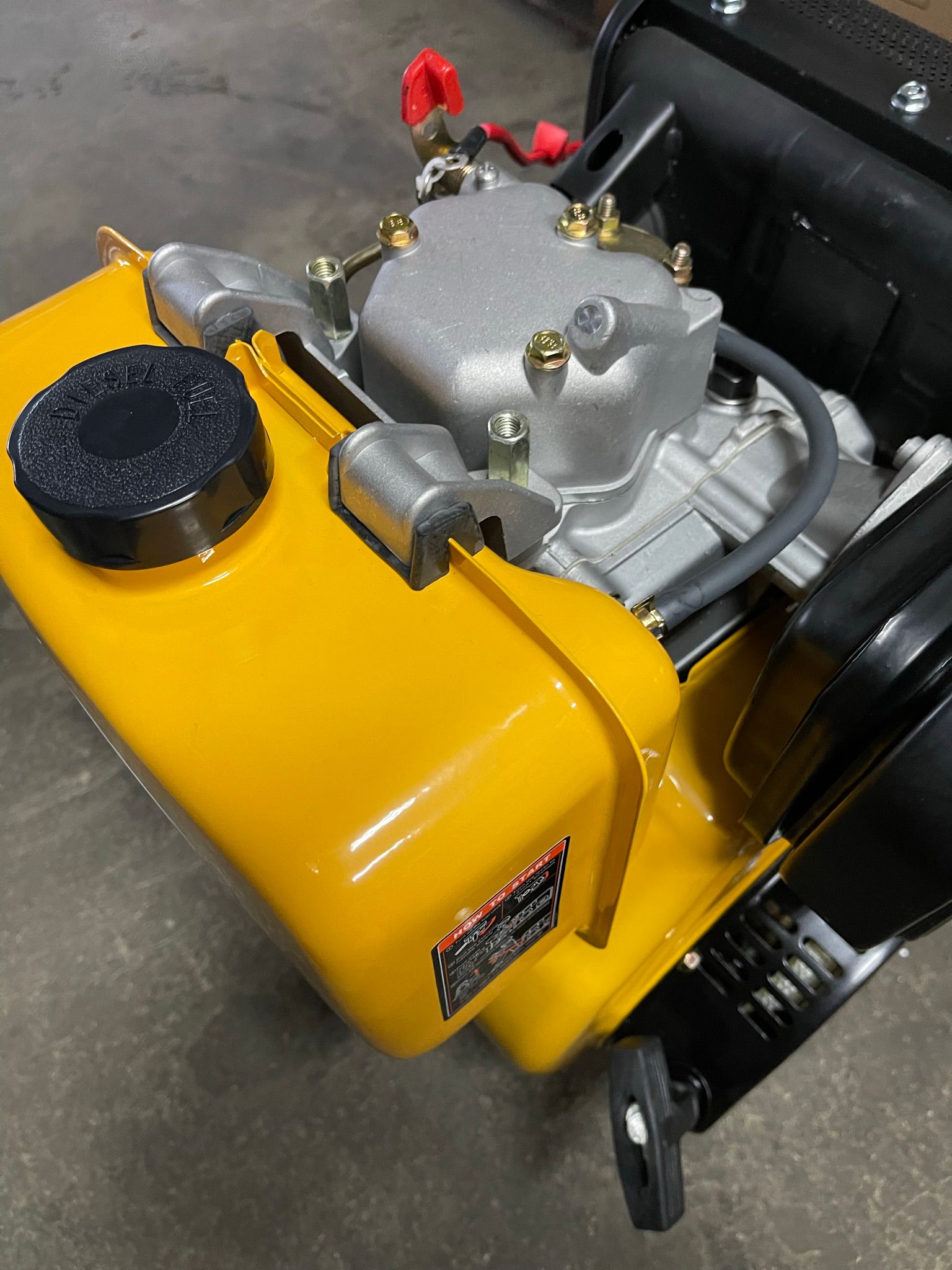 Aiko 186fe 4 Stroke , 3.5 L Engine Complete With Electric Starter | Mo