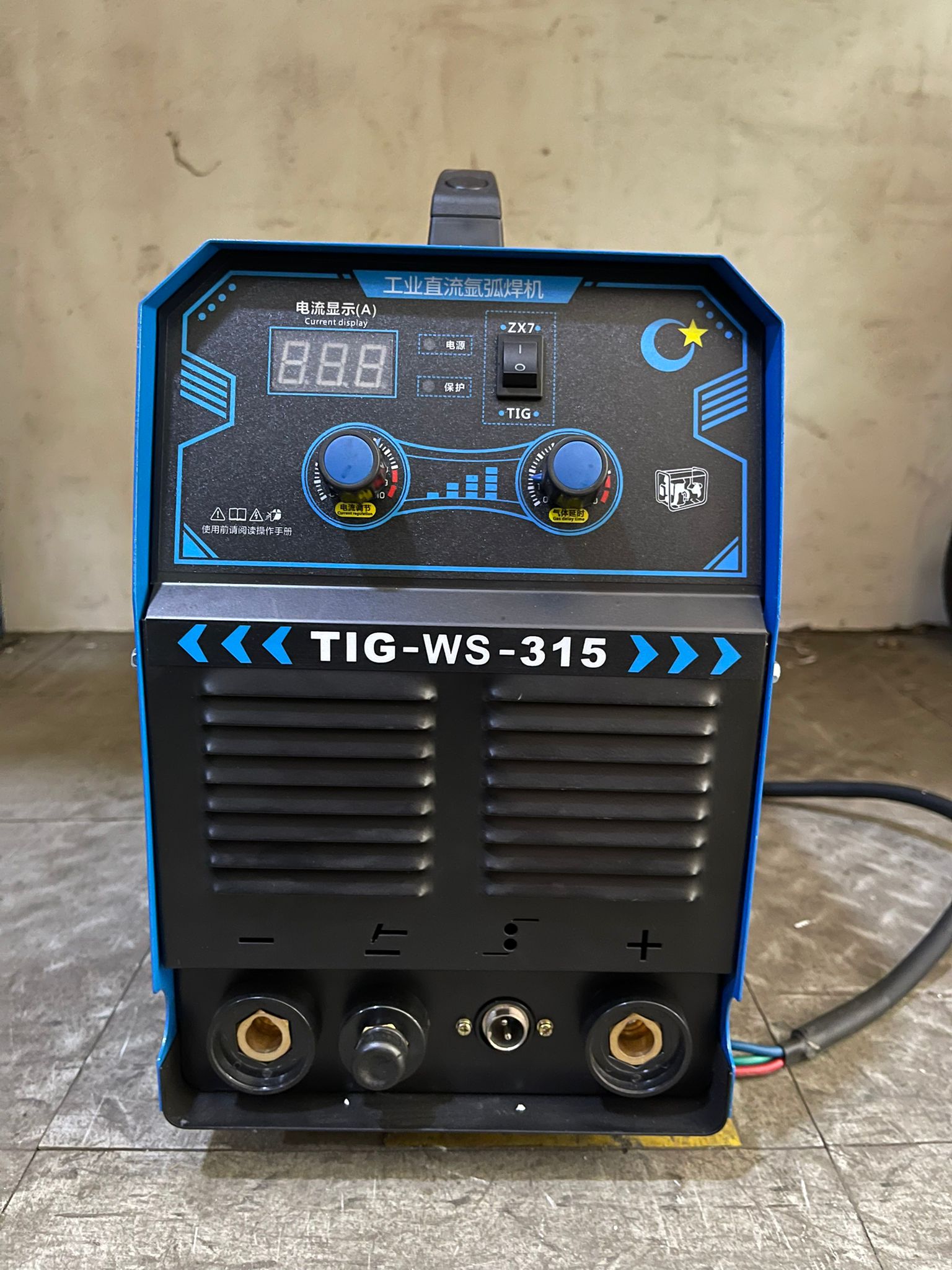 Aiko 380V Tig315 3 Phase Welding Machine with 8M Wp26-3 & 2.5M Ground