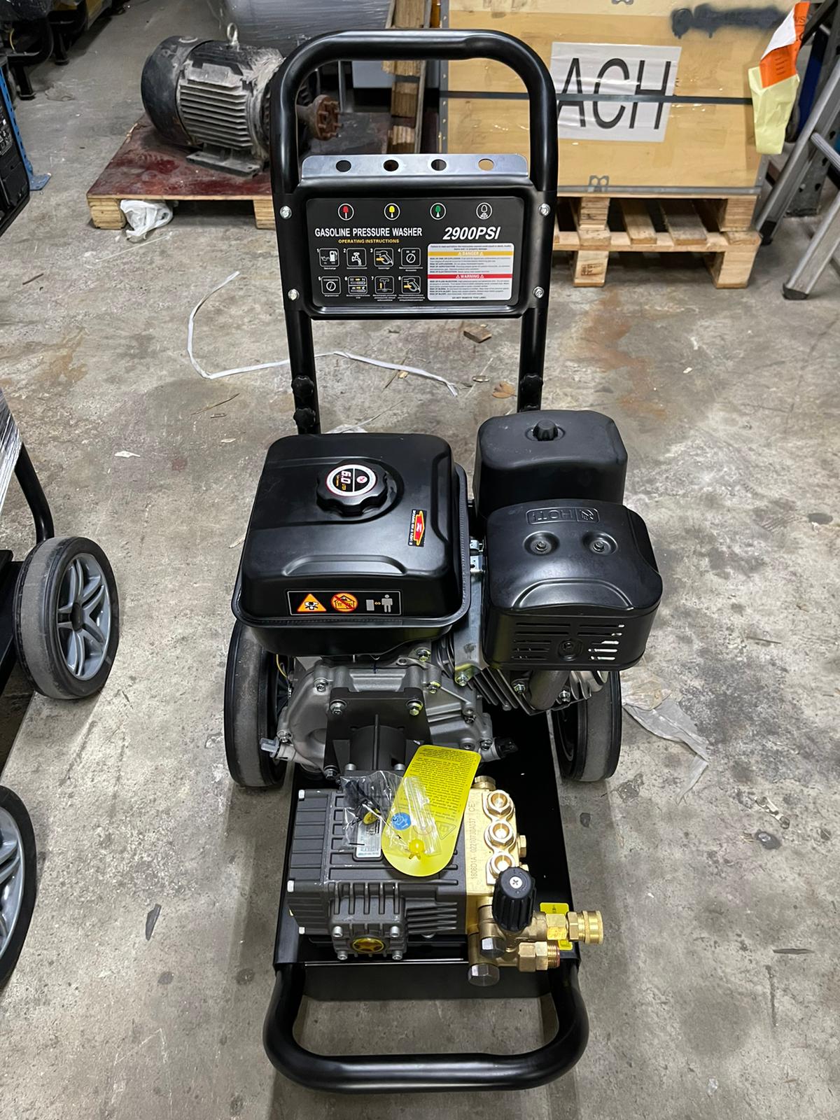 Aiko 4-stroke , 9hp Gasoline Engine 200bar High Pressure Washer Come w