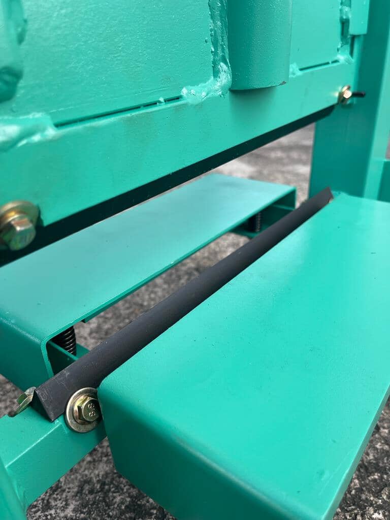 AIKO Brick Cutter Block Split Cutter | Model : BC-CNBS32