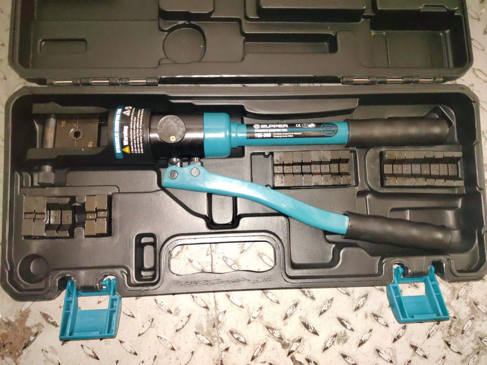 Aiko Hydraulic Crimping Tool | Model: ZUPPER-YQK-300