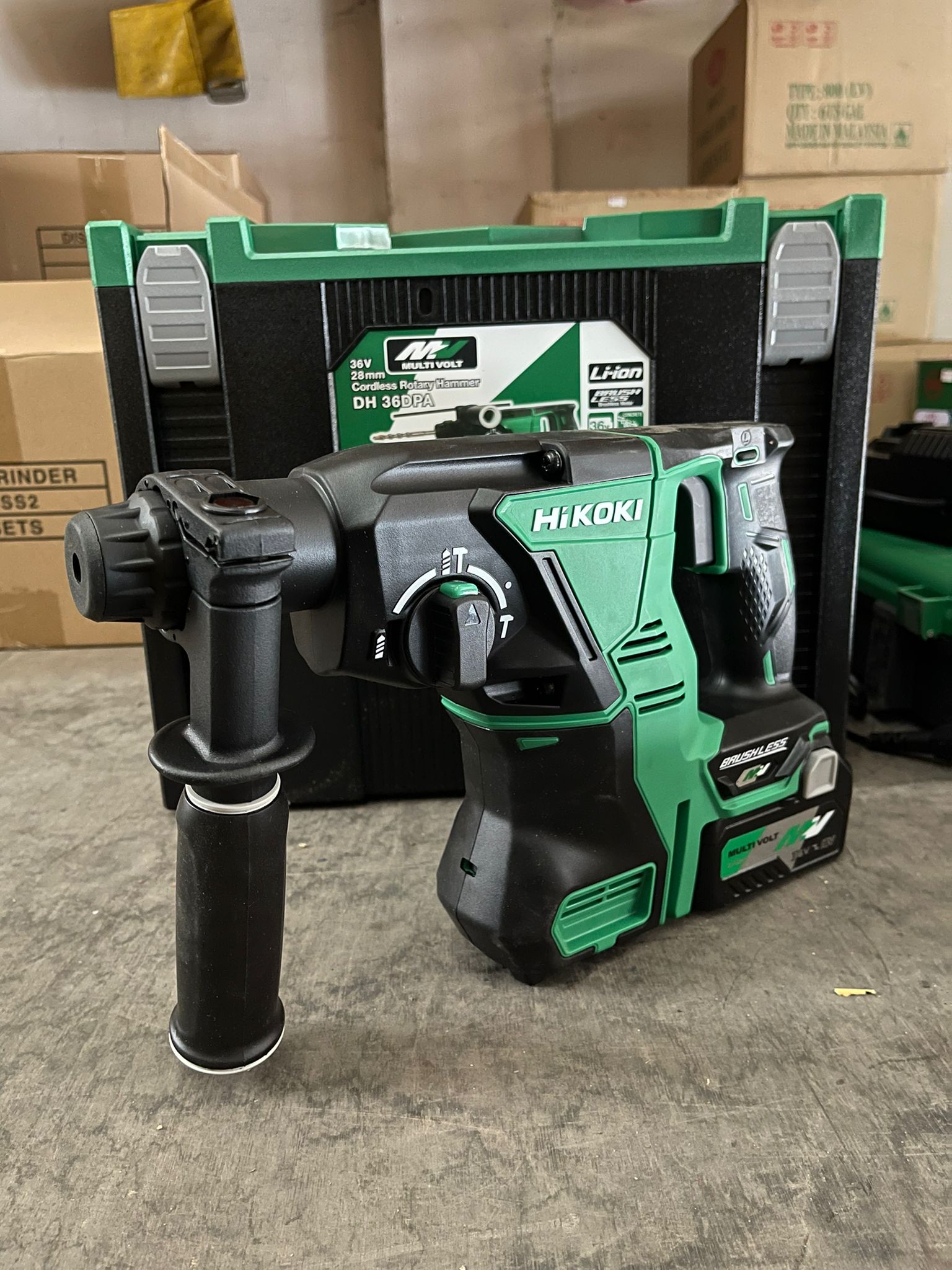Hikoki 36V Multi Volt Cordless Rotary Hammer Dh36Dpa +Dv36Da | Model