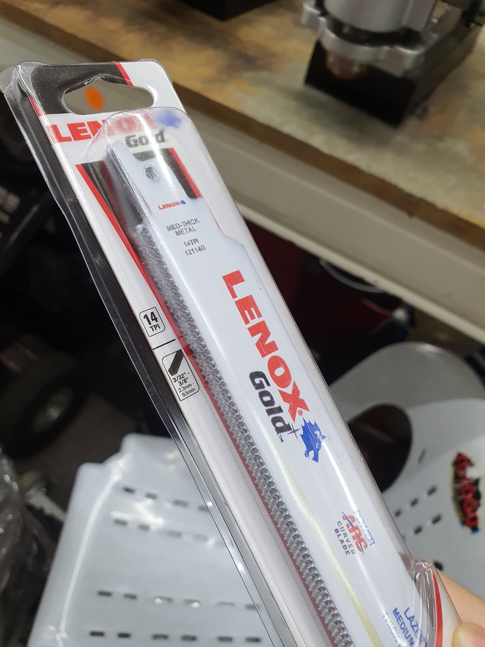 LENOX 12114G Bi-metal Titanium Edge (Gold) Reciprocating Saw Blade (5P