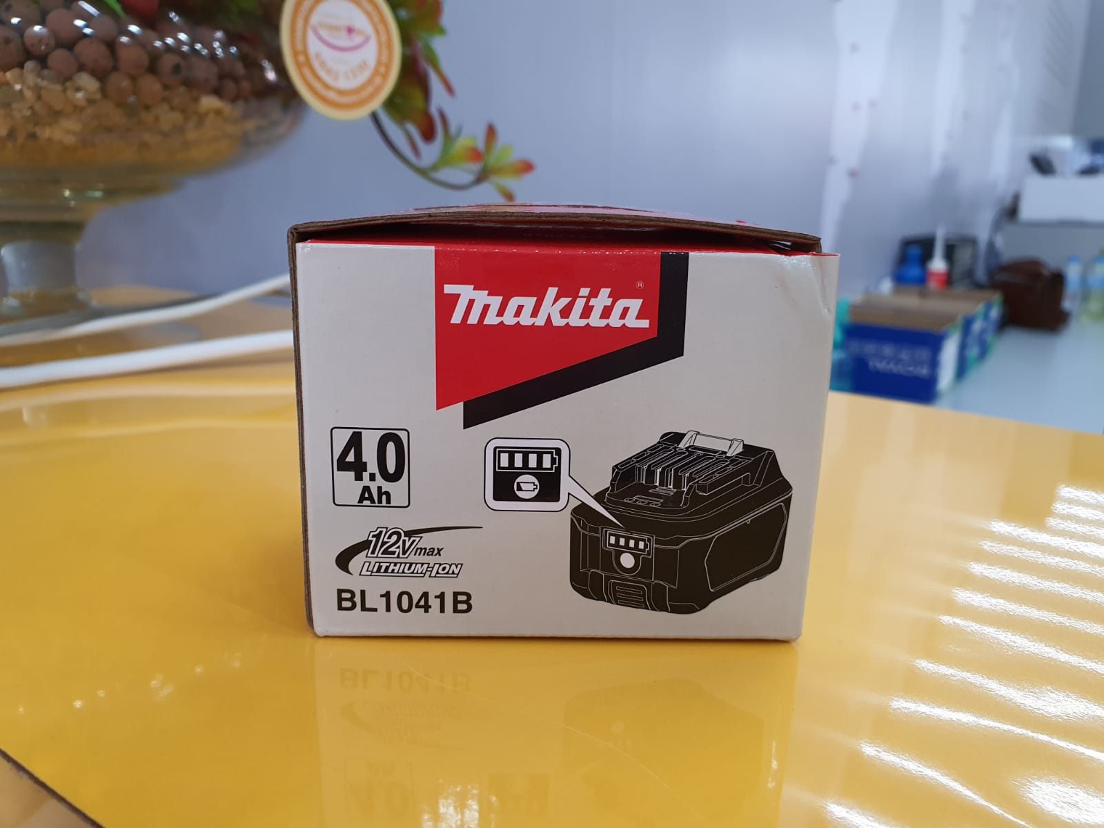 Makita 12V 4.0AH Battery (BL1041B) | Model : M*197406-2