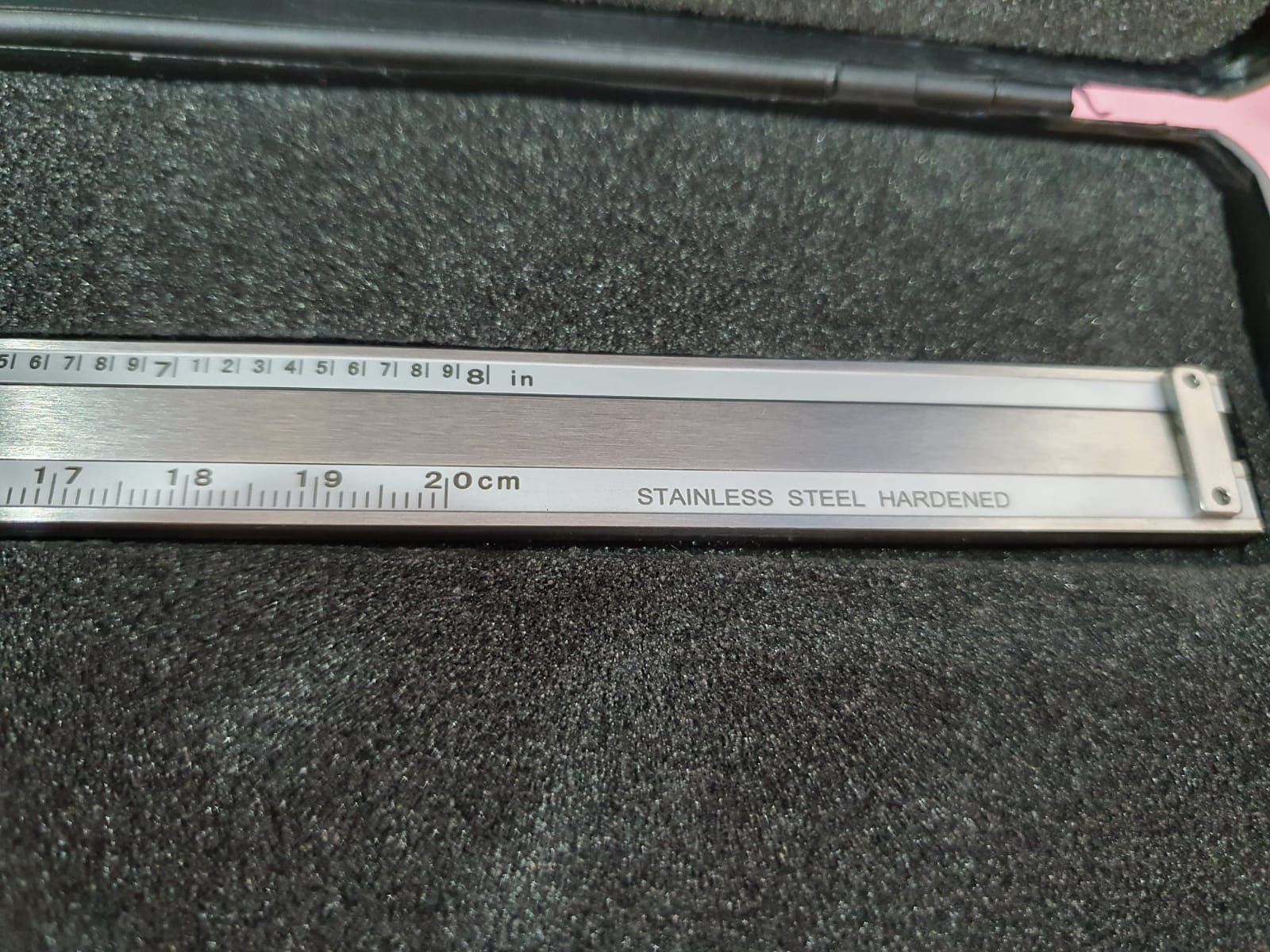 Mars 4-Way Dial Caliper with 200Mm | Model : 084-08-200