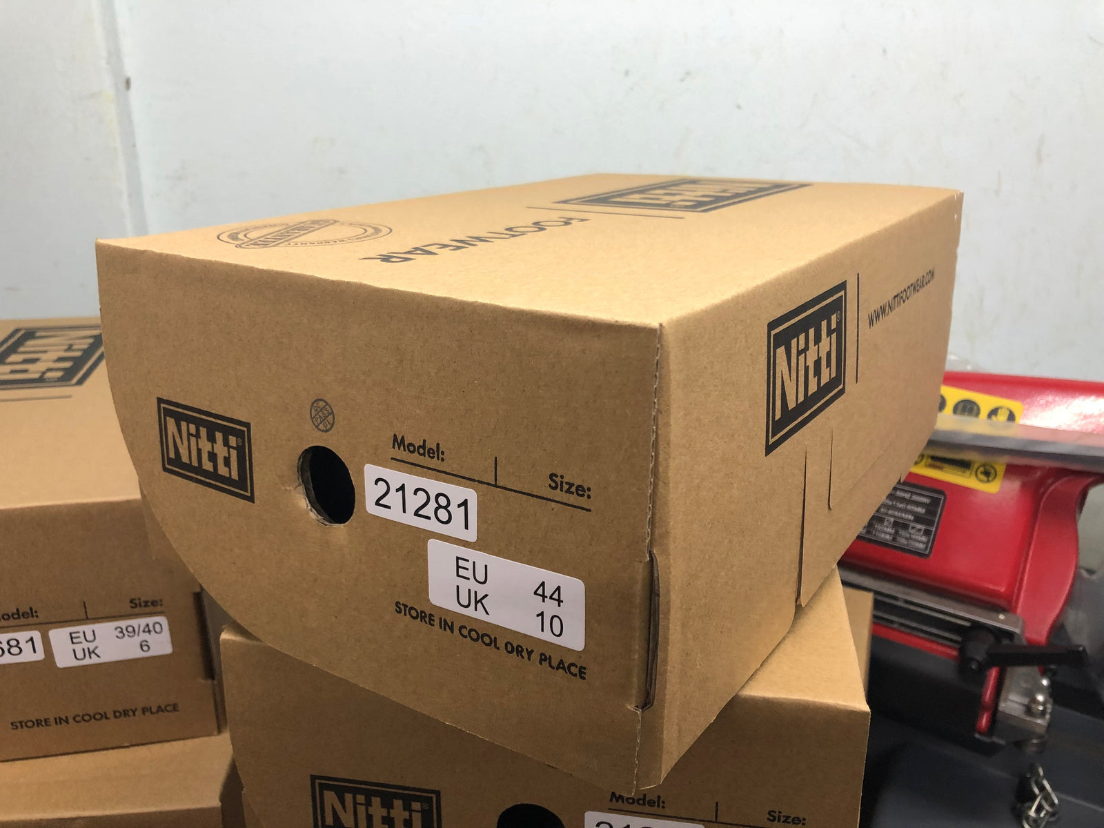 Nitti Low Cut Mid-sole Safety Shoe | Shoelace | Model : 21281 | Sizes