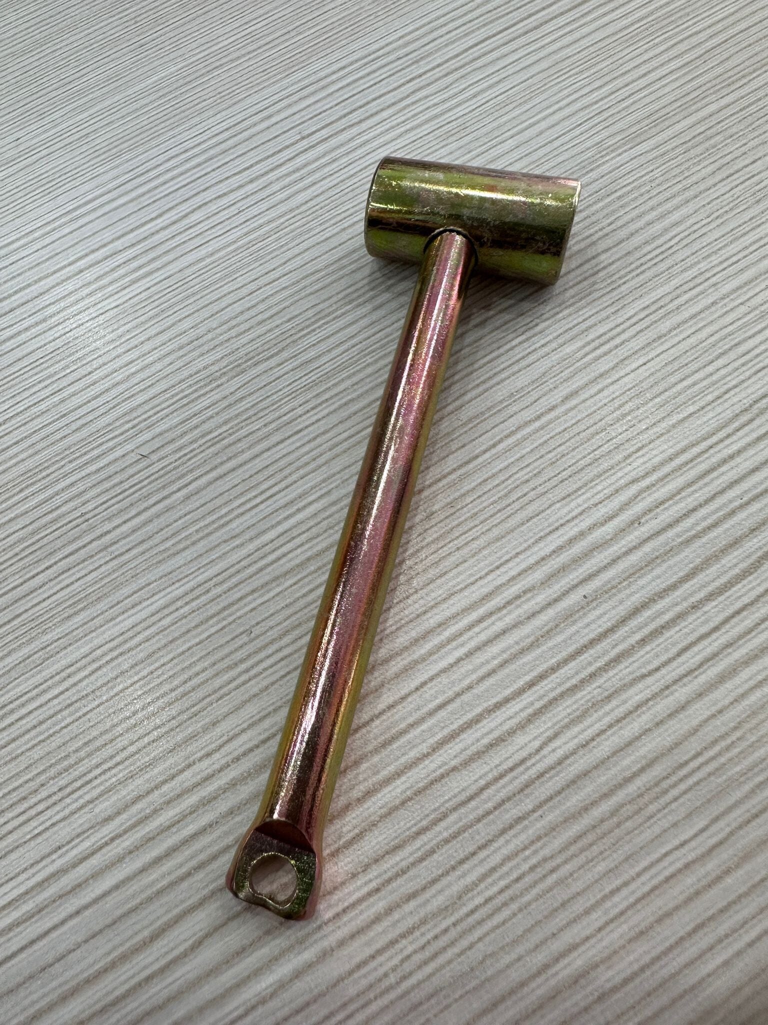 Oxygen Key (Gas Key)