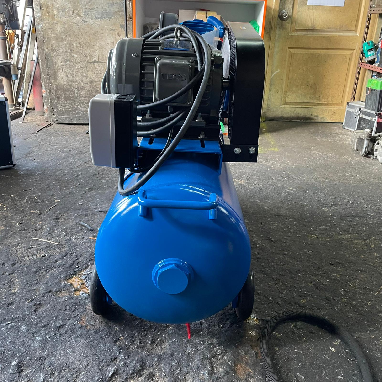 PUMA 3HP 108L 3 Phase (IE3 motor) Air Compressor | Model : PE3030T