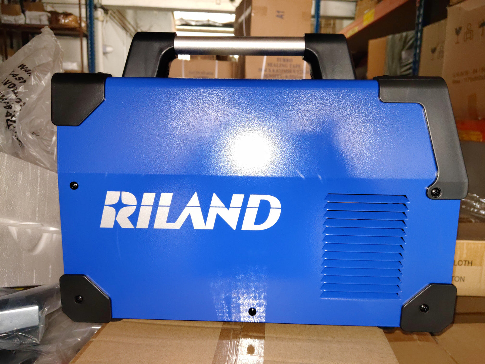 RILAND 220V Welding Set come with 3M Ground And Welding Cable | Model