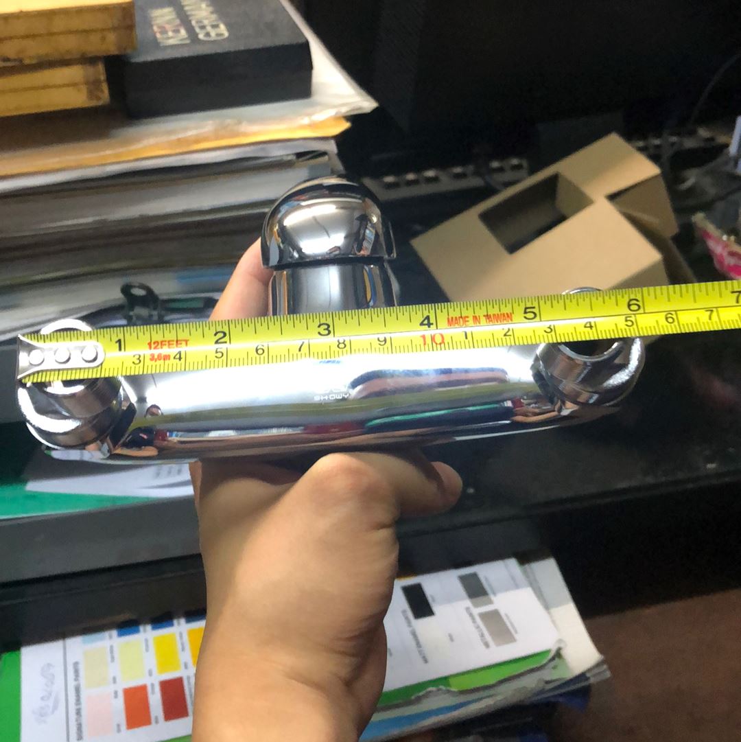 Showy Single Lever Long Bath Mixer (Bath / Shower Tap for Hot and Cold