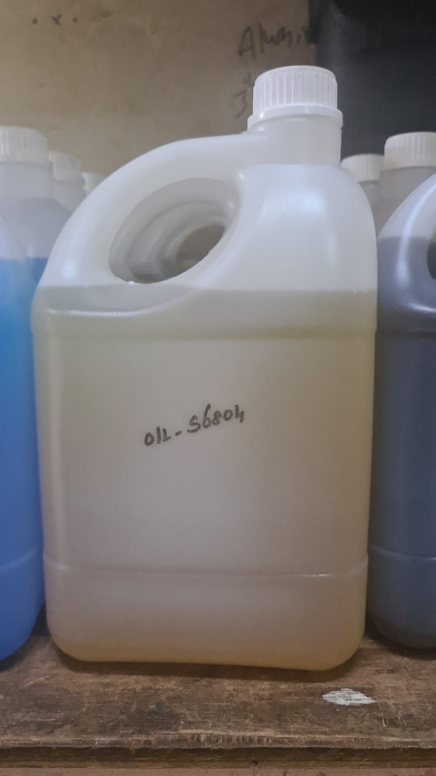 Sino Air Compressor Oil Aw68 1 / 4 L | Model : OIL-S6801