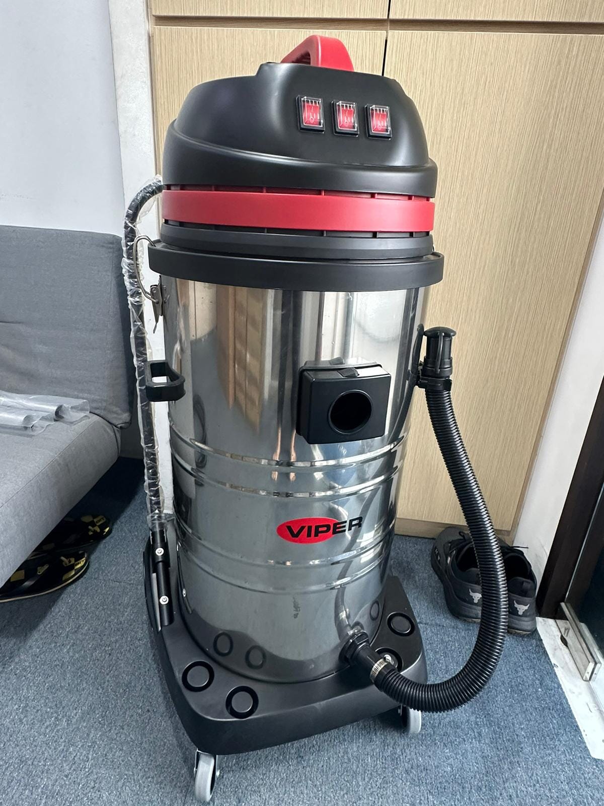 Viper Three-Motor Professional Wet & Dry Vacuum Cleaner With High Suct