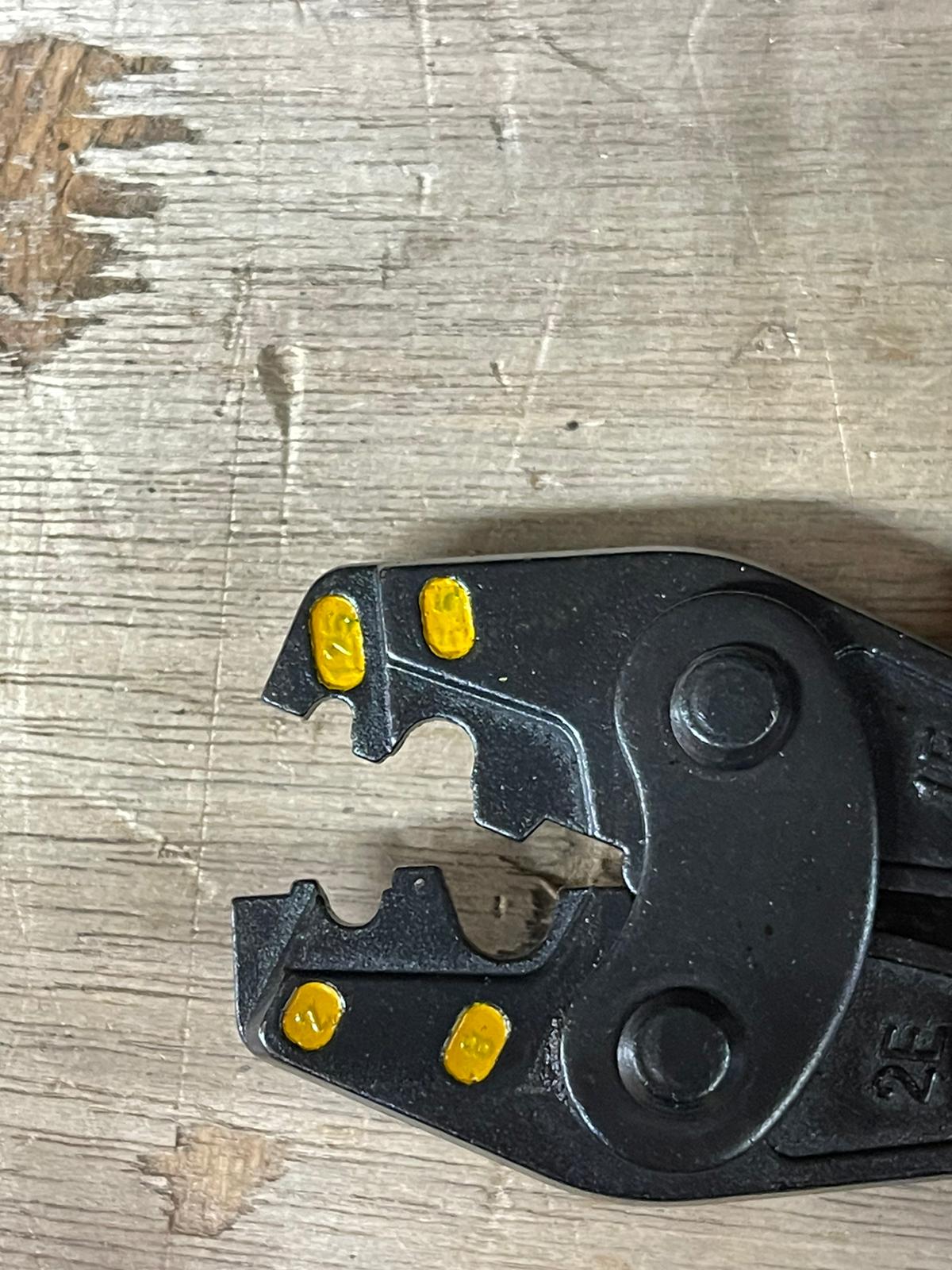 Zupper 1.25-8Mm2 Hand Crimping Tool | Model : ZUPPER-MH8