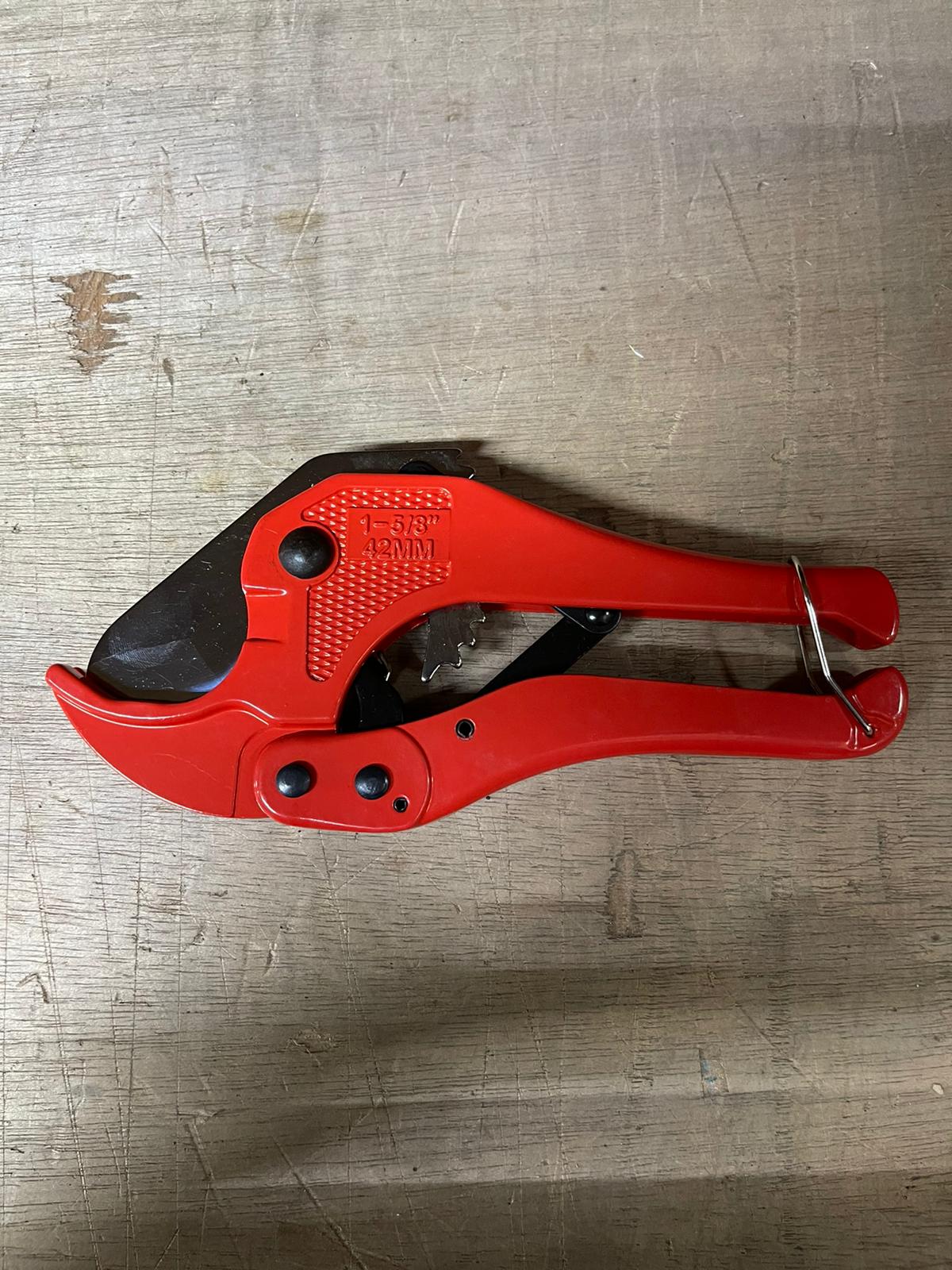 Zupper 42Mm Pvc Pipe Cutter | Model : ZUPPER-U42